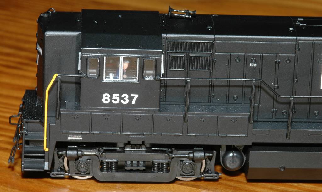 Atlas High Nose N&W U30B Review | ModelRailroadForums.com