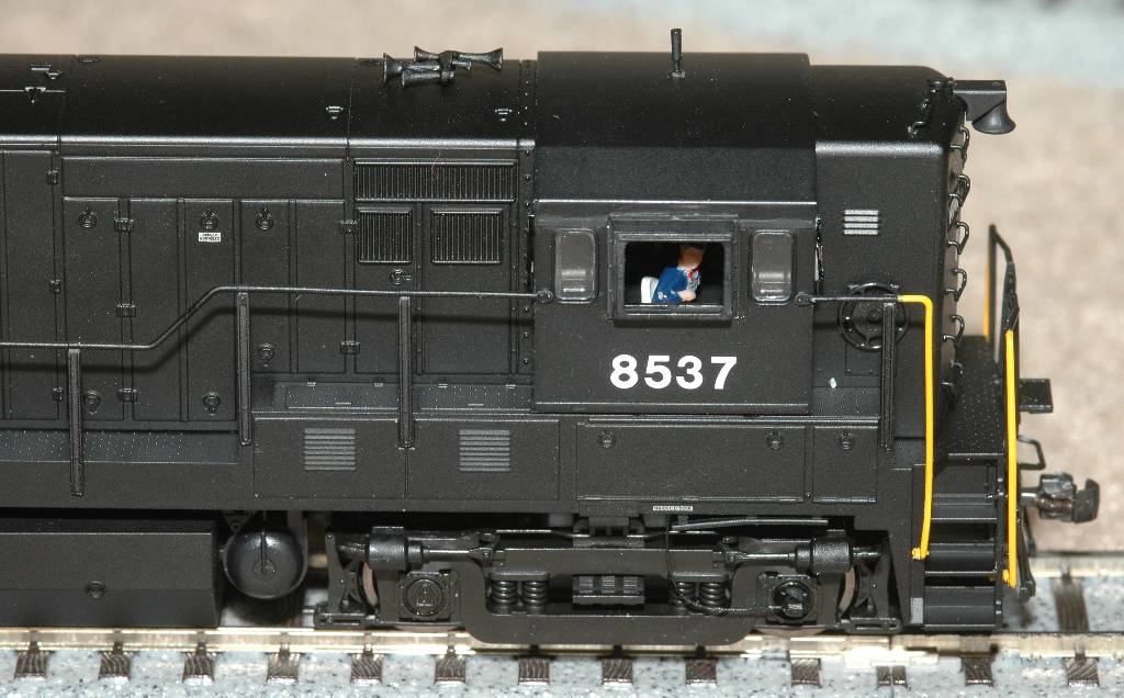 Atlas High Nose N&W U30B Review | ModelRailroadForums.com